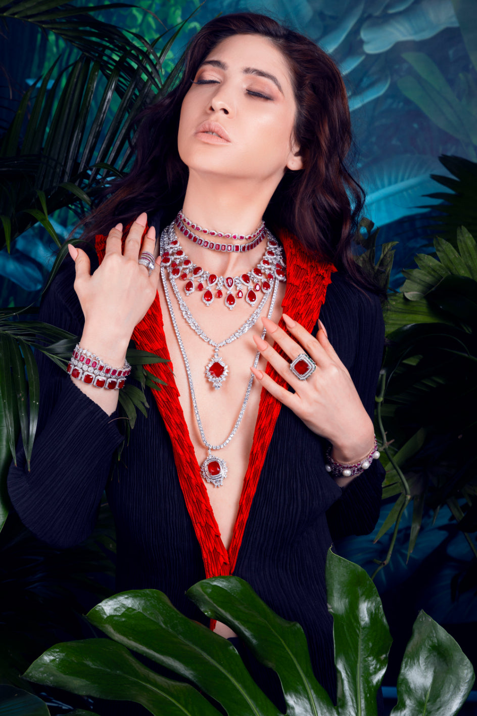 Exquisite Aurelia Necklace Set – JoolryIndia