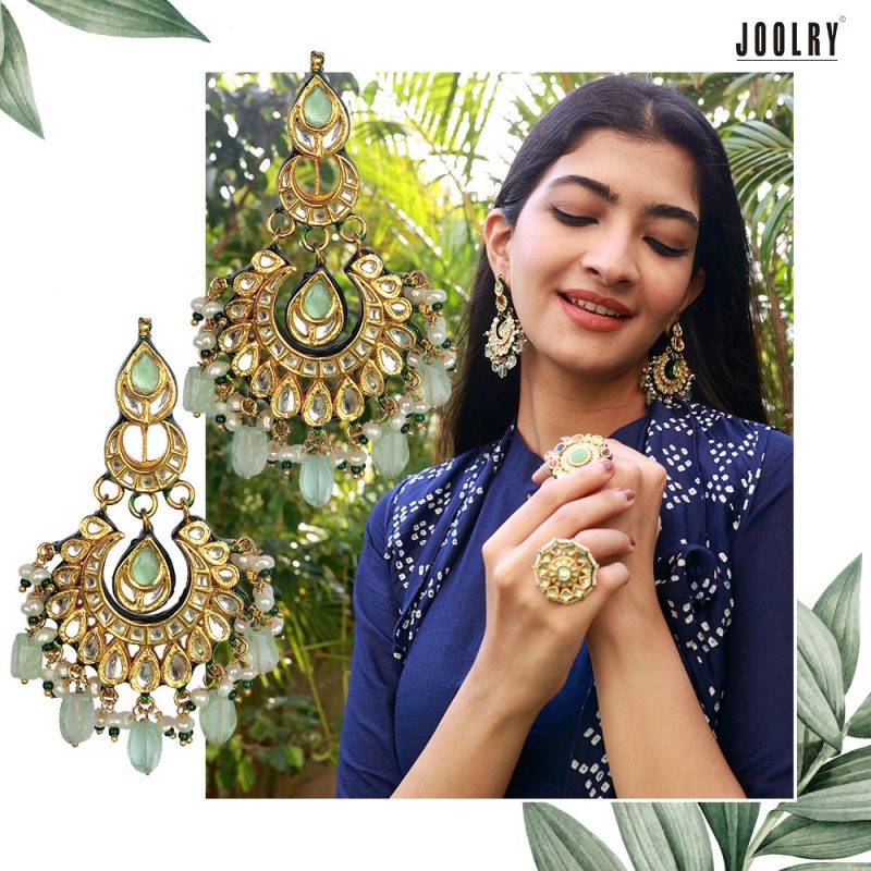 Hanna S Khan in Green Flourite Earrings – JoolryIndia